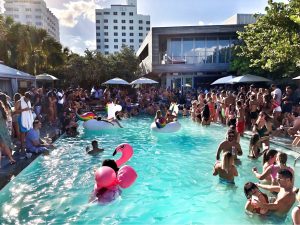 A Luxurious Girls' Getaway: How To Spend A Weekend In Miami - The ...